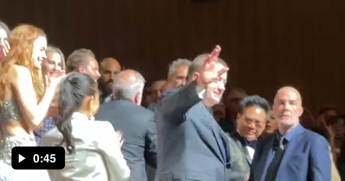 Every one still loves you Mr Fraser. - 9GAG