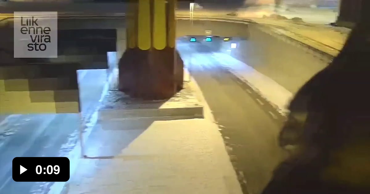 Metal Gear Owl.. - 9GAG