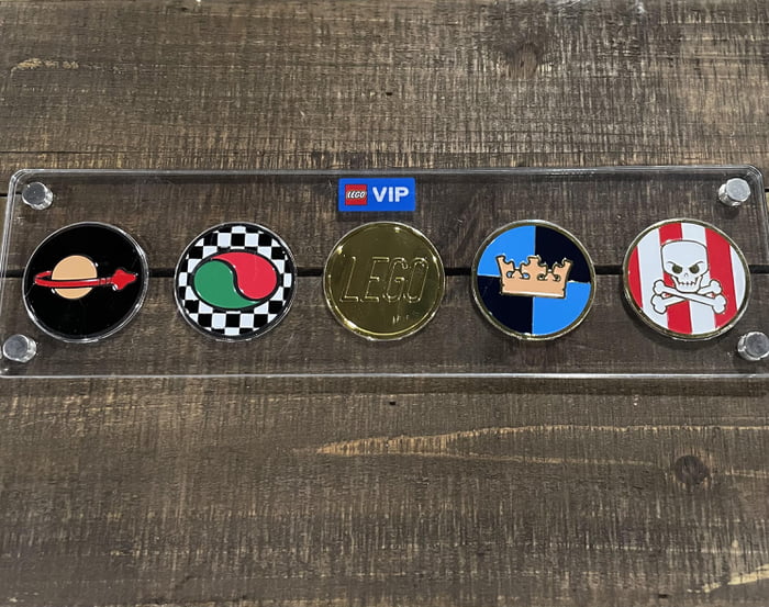 Completed Lego coin set for those who are curious on how the final ...