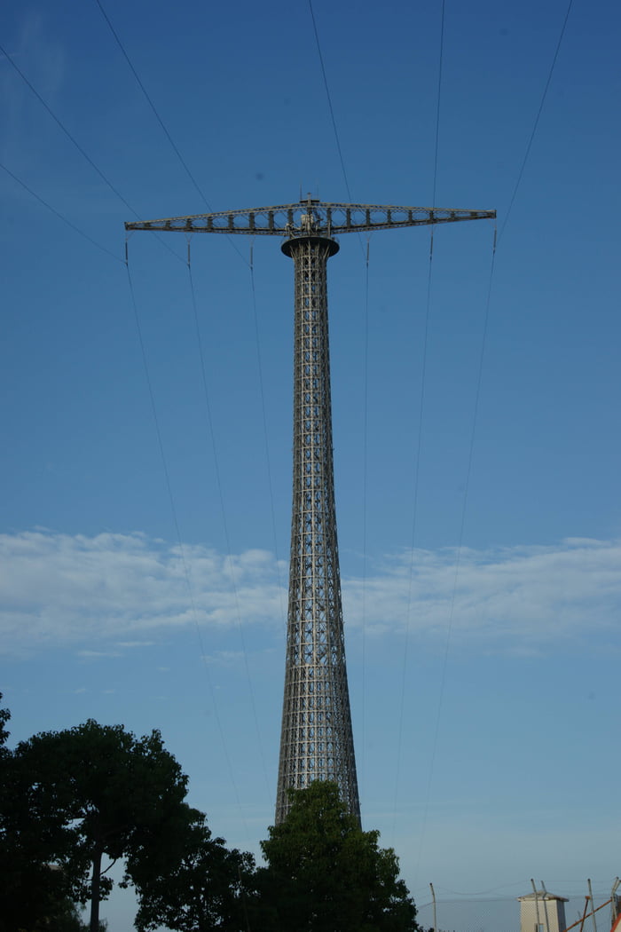 Pylon in Cadiz, 158 meter tall. - 9GAG