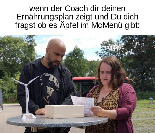 Es ist Obst im Haus - 9GAG