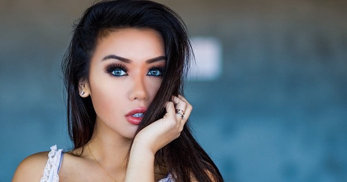 Lynn chu's beautiful eyes - 9GAG
