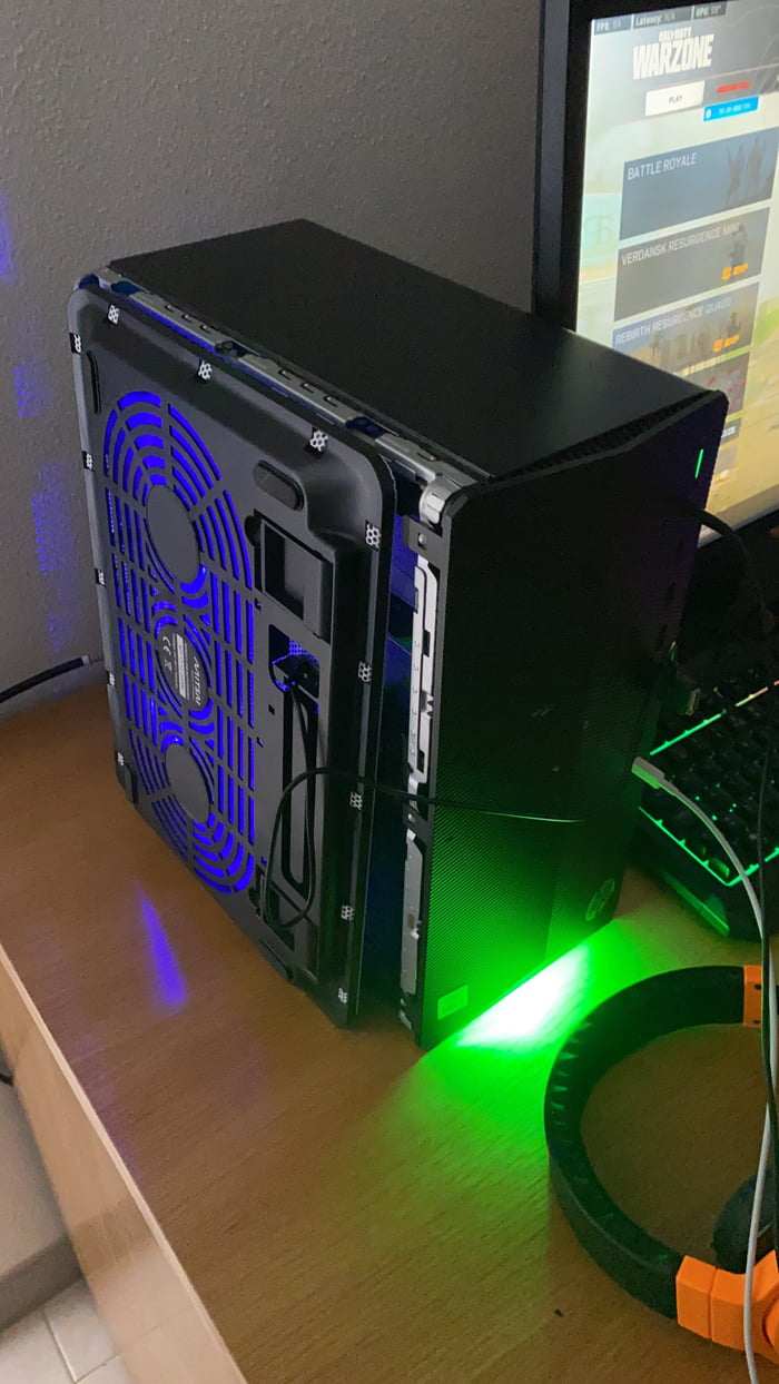 How to cool down your desktop - 9GAG