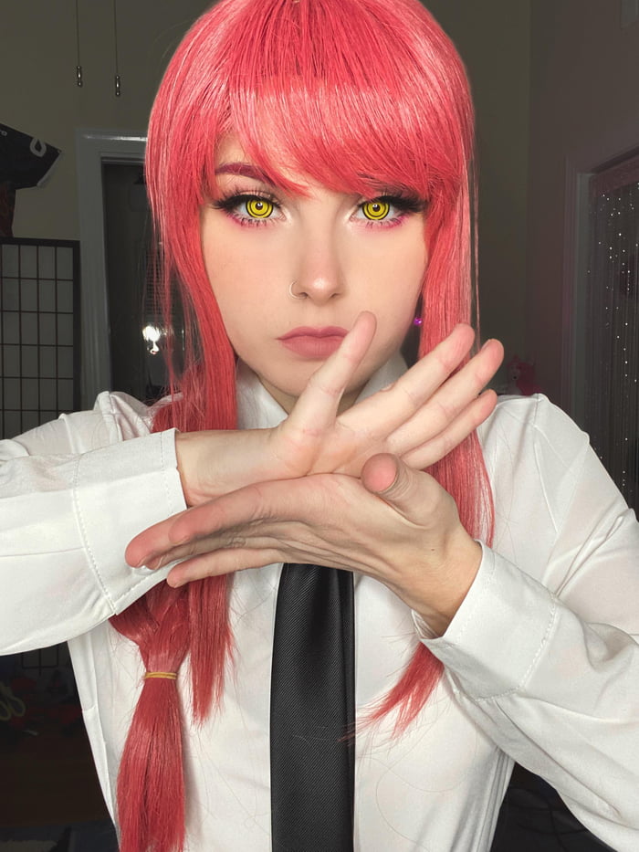 Makima from chainsaw man - 9GAG