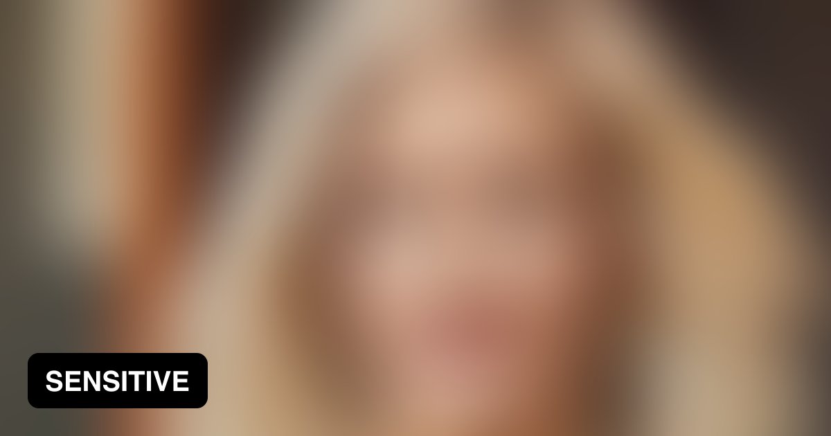 Hannah Palmer's hot ads - 9GAG