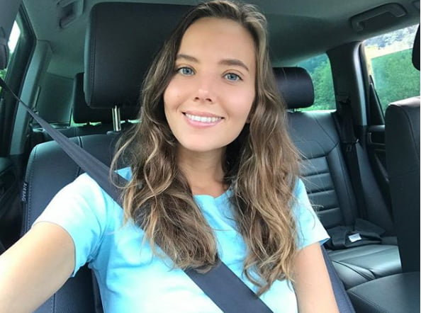 Katya Clover, she does. - 9GAG