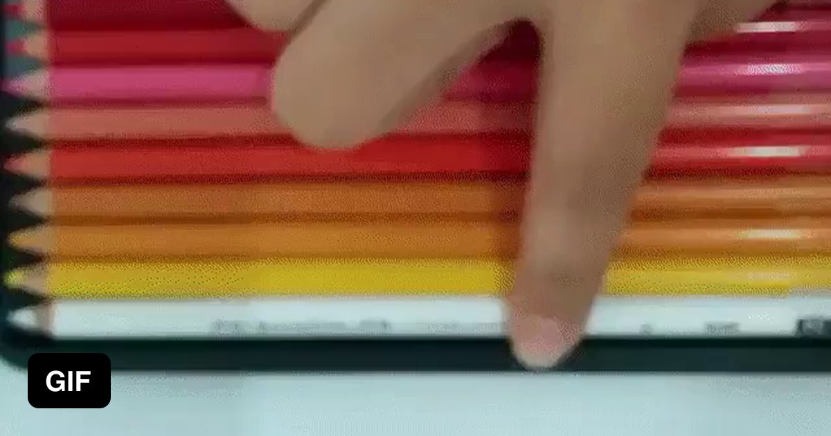 The way how this logo animates through rolling colored pencils (kinda ...