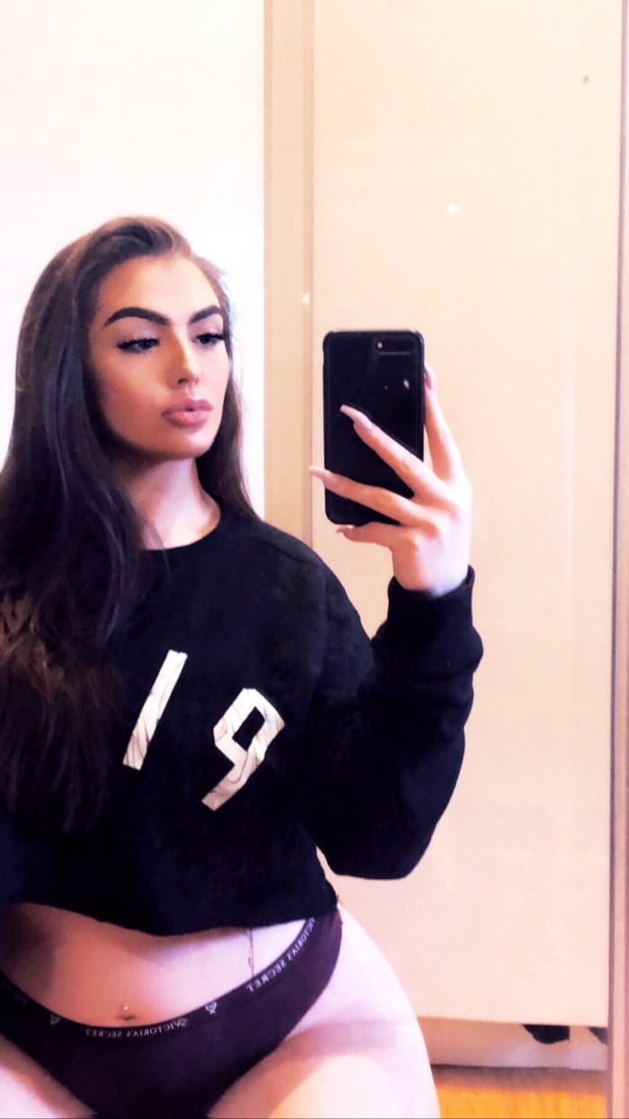 Sexy Irish girl bea.doyle - 9GAG