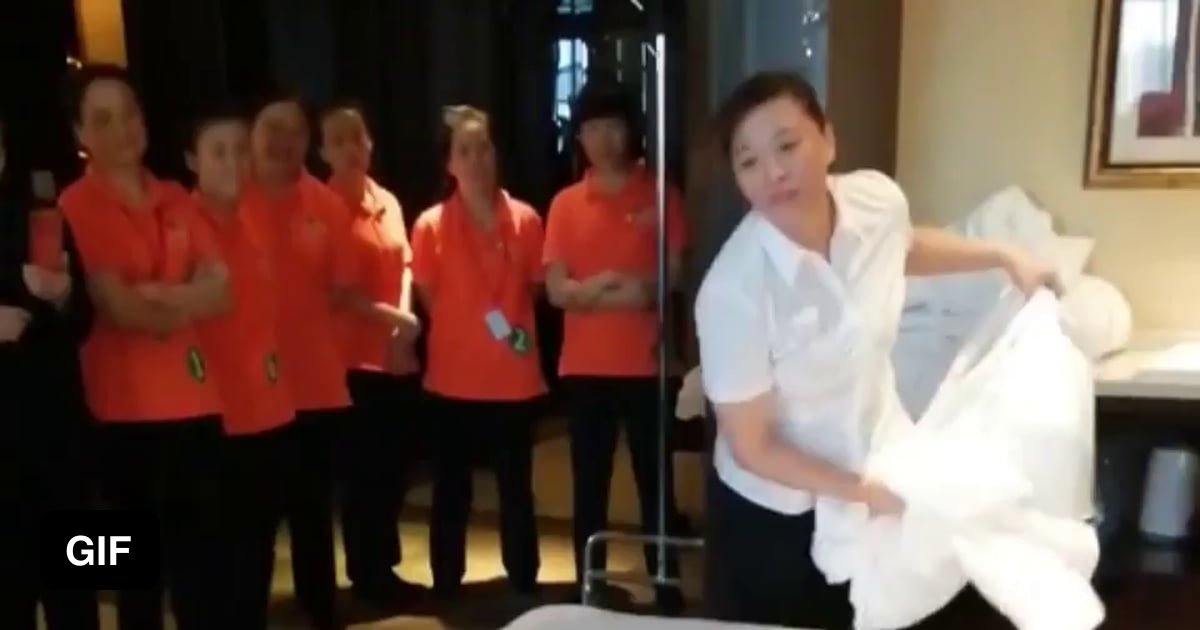 The perfect sheet throw - 9GAG