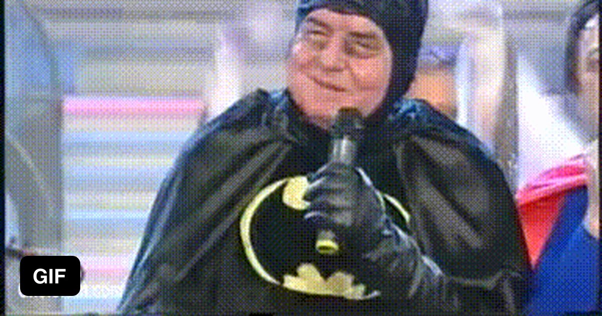 Batman and Superman finally made a duet! - 9GAG