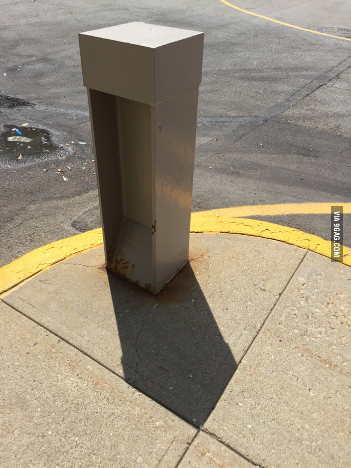 Street corner shadow - 9GAG