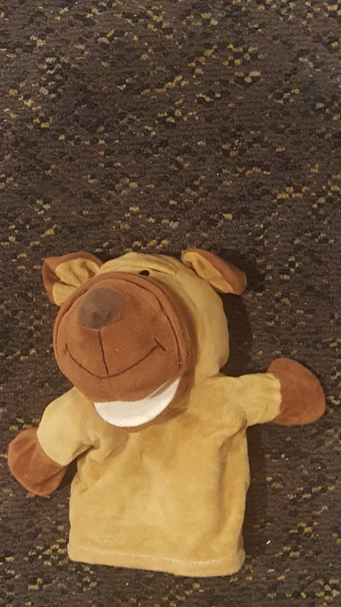 This Dog Puppet - 9GAG