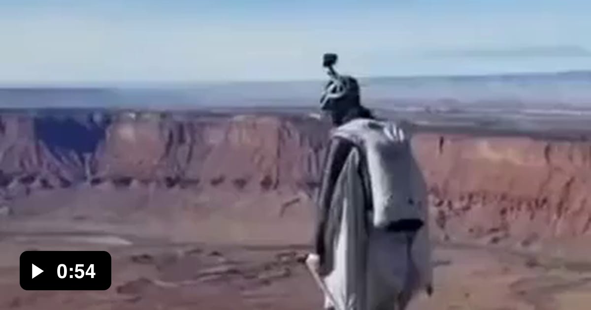 Insane Base Jump - 9GAG