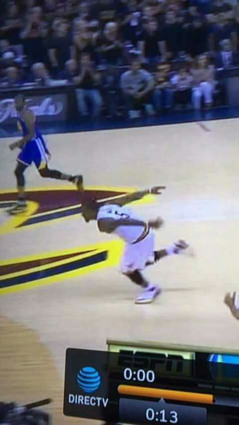 When you play basketball but Naruto is life - 9GAG