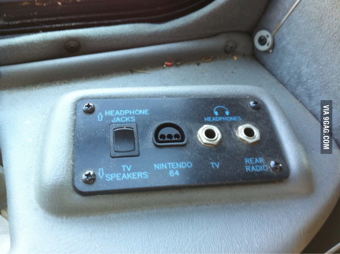 This van has an N64 built in. - 9GAG