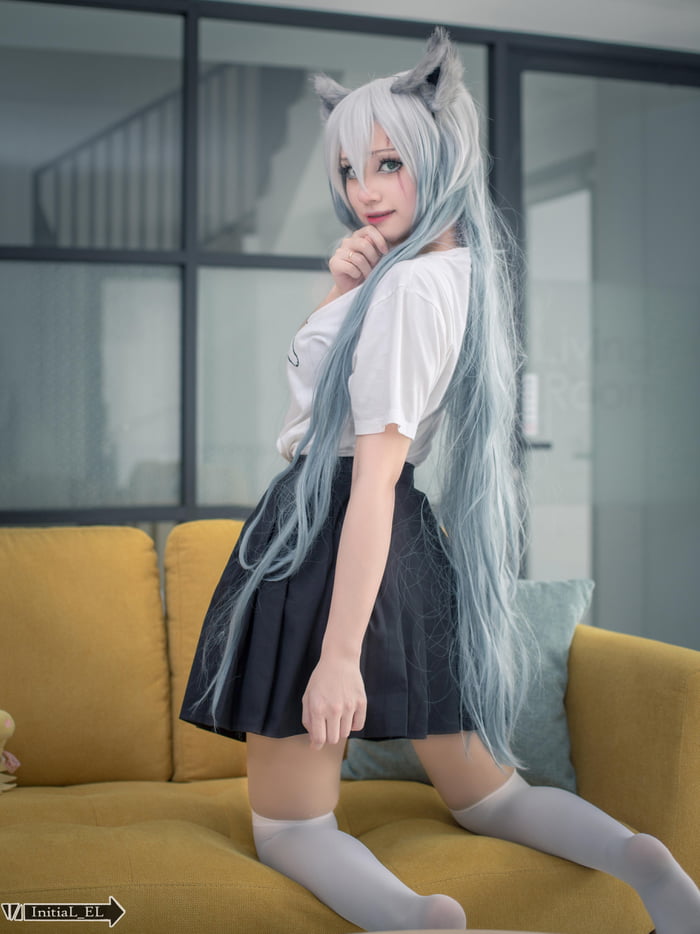 Linnichi as casual lappland from Arkknight - 9GAG