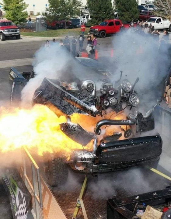 Exploded view of a turbocharged engine. - 9GAG