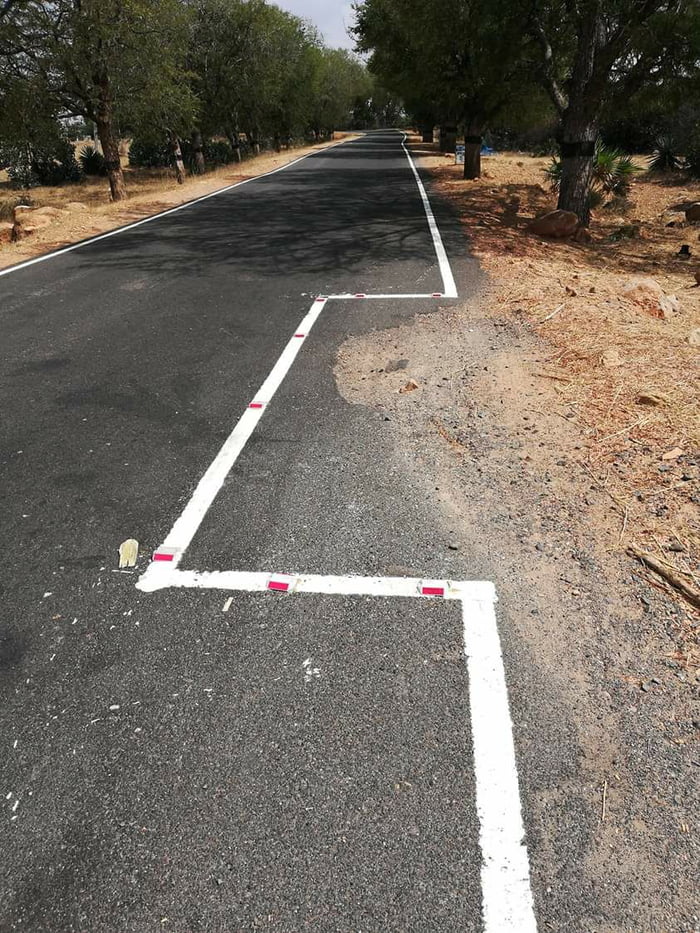 Th best 'Not my Job' award candidate 2018 - 9GAG