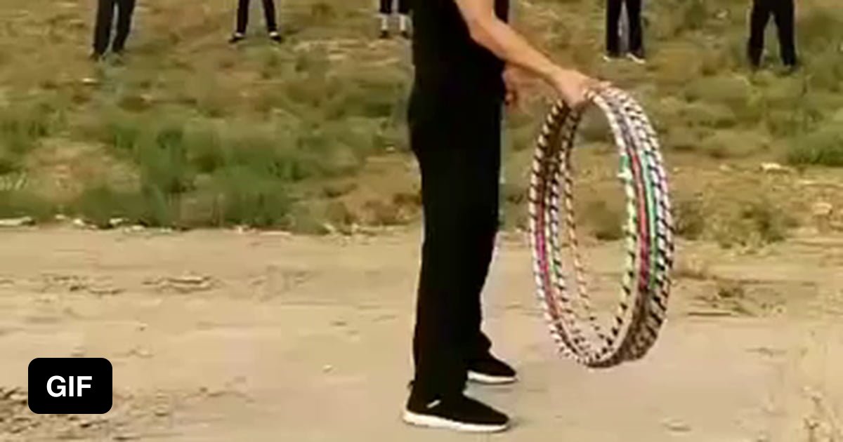 Perfect throw - 9GAG