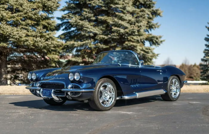 Corvette C1 Restomod - 9GAG