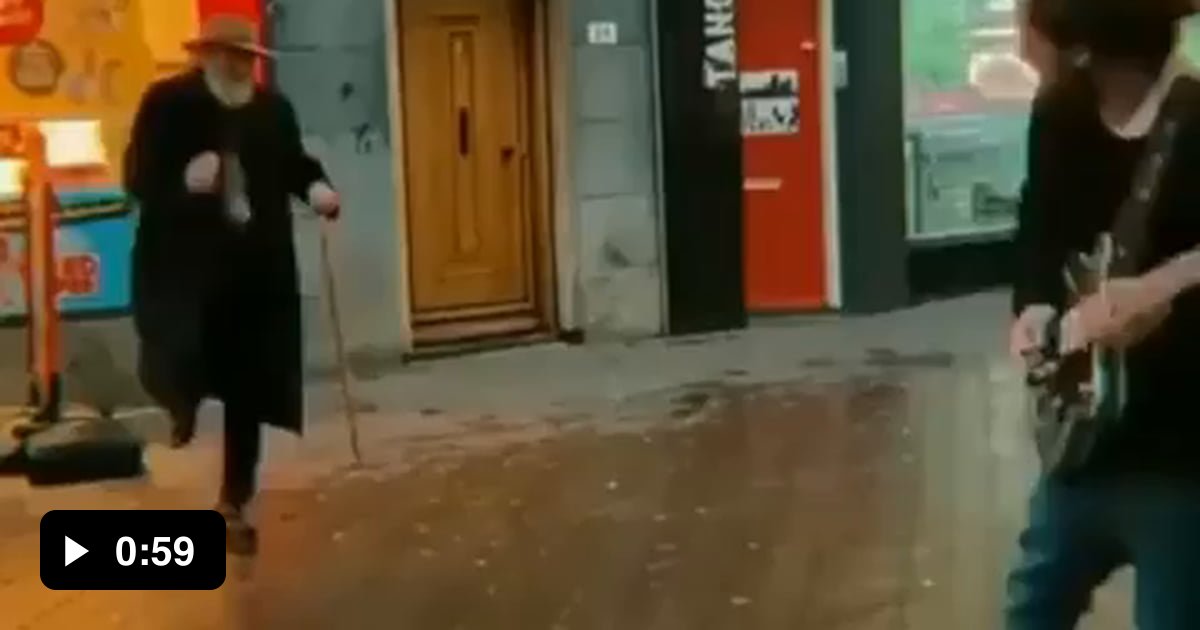This Old man dance makes me happy - 9GAG