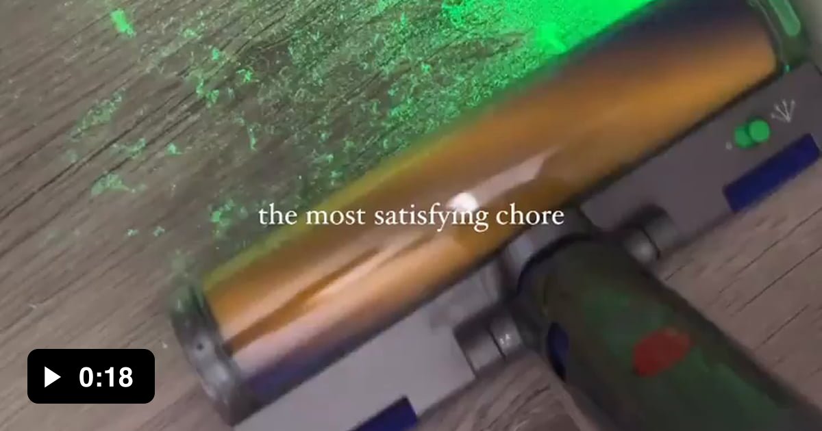 Dyson D12 vacuum w/ luminating laser - 9GAG