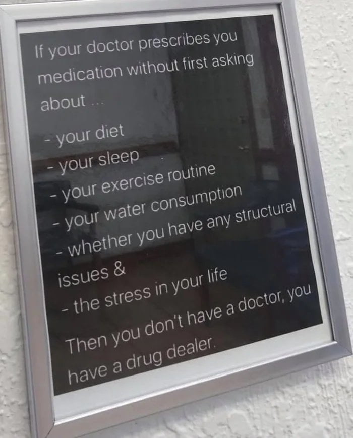 How much do you bench press bro - 9GAG