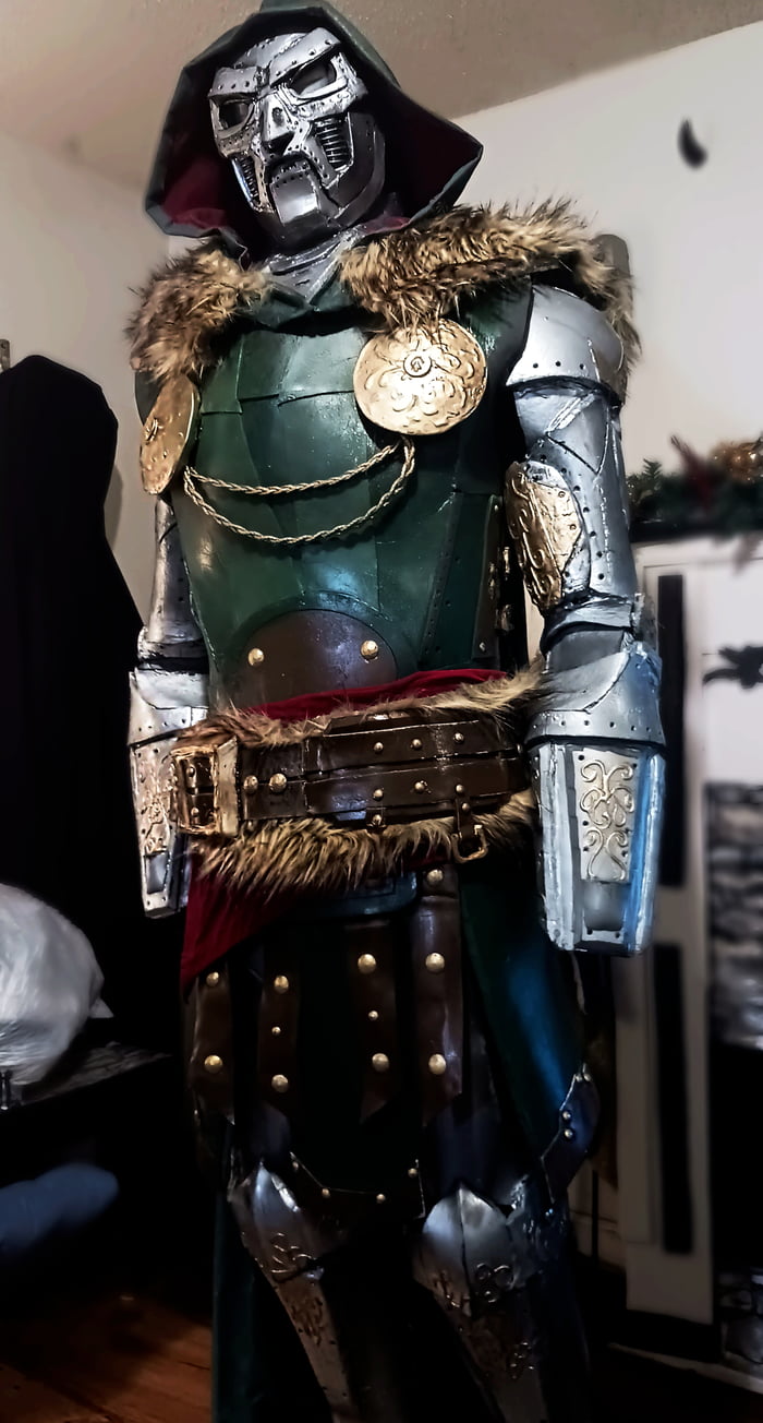 Dr. Victor Von Doom Fur Trim upgrade. - 9GAG