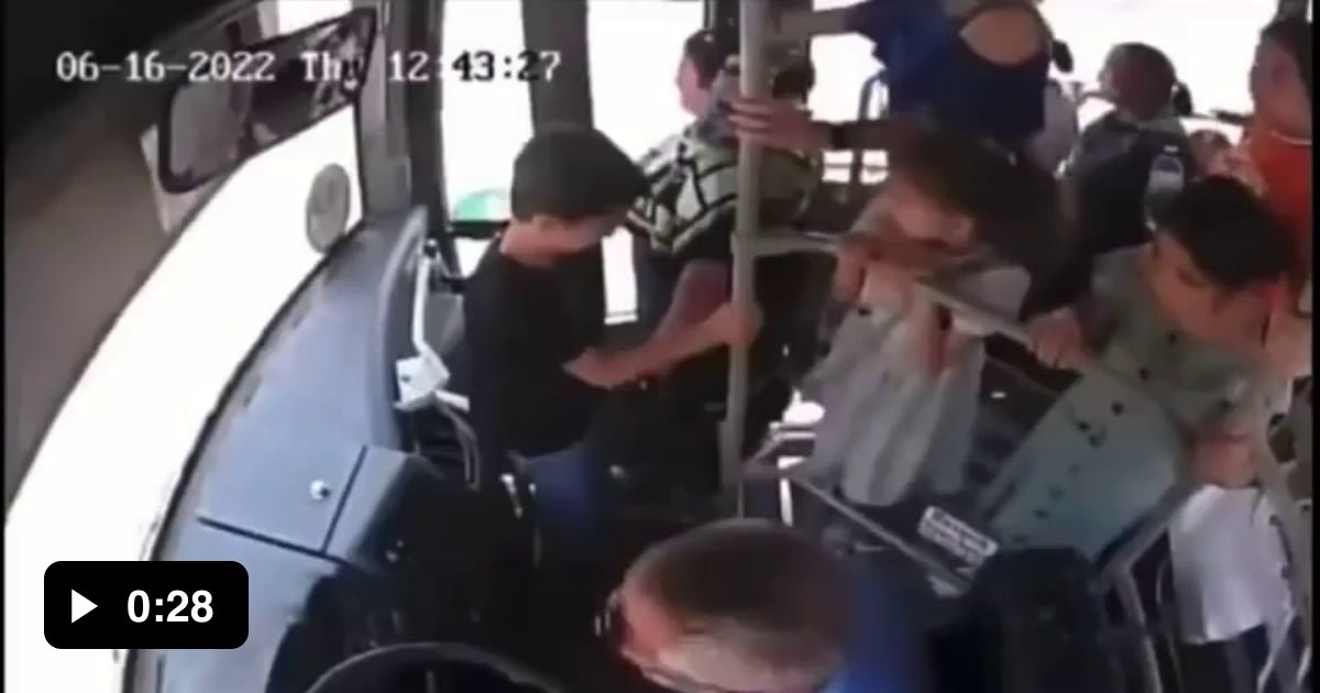 She landed real nice, real proper. - 9GAG