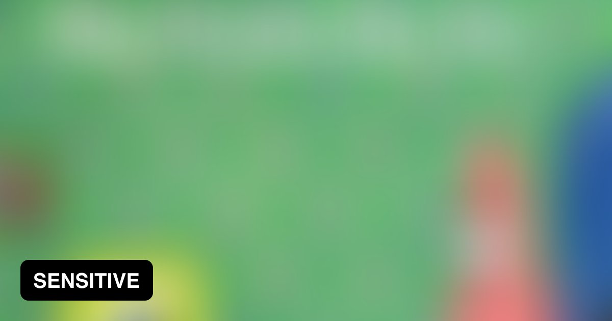 "OMG, you're such a creep"... 5 mins later 👀 - 9GAG