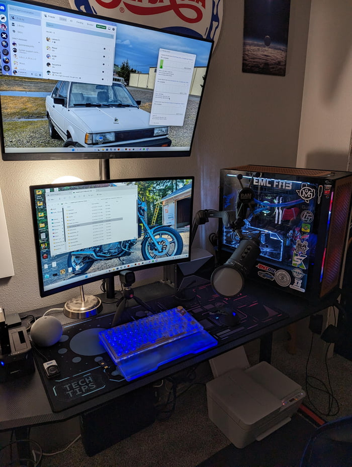Just finished the setup revamp/cable management redo - 9GAG