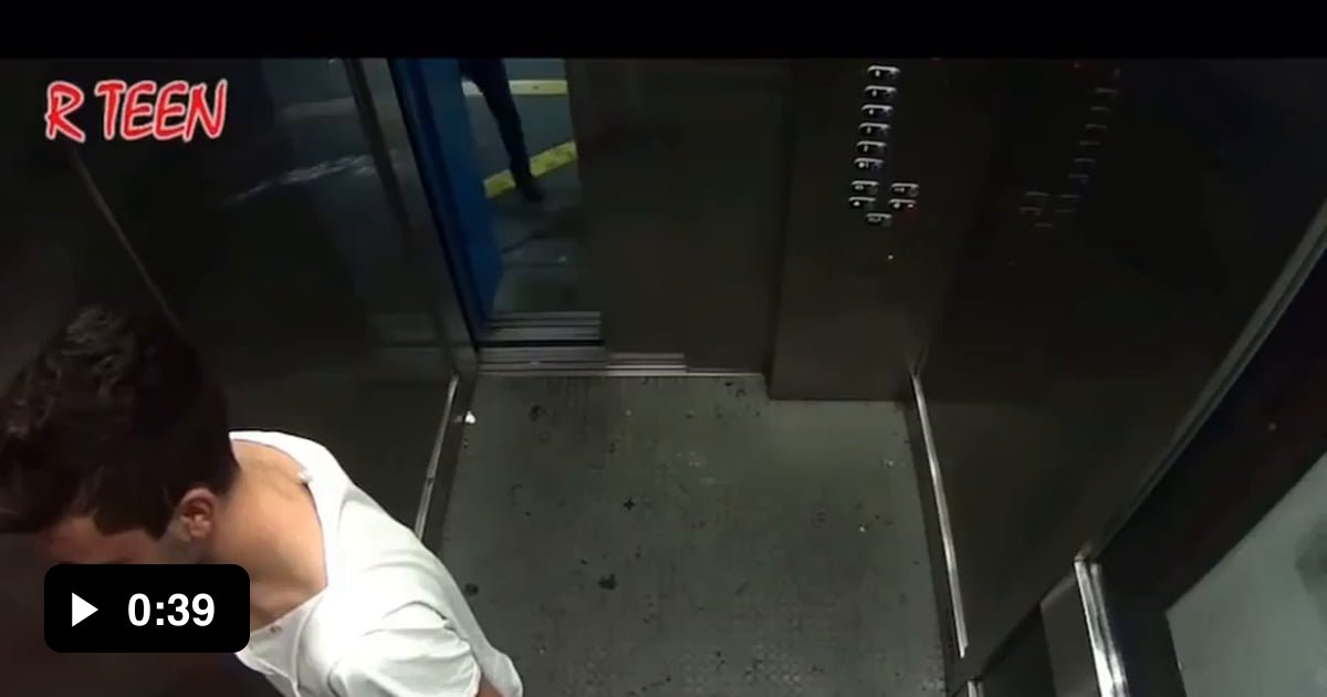 Pranking a stranger in elevator - 9GAG