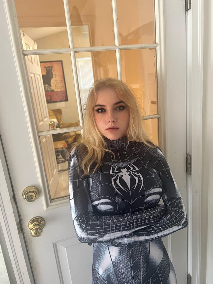 Spider-Man cosplay hehe - 9GAG