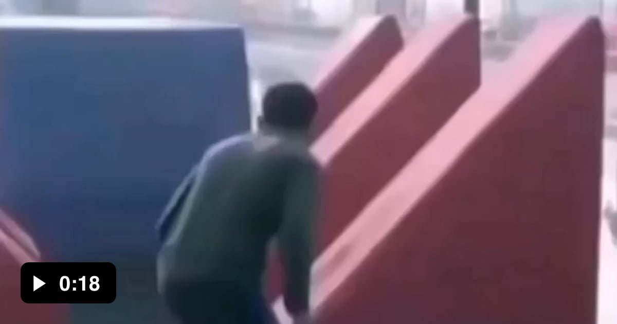 He is a real speed runner - 9GAG