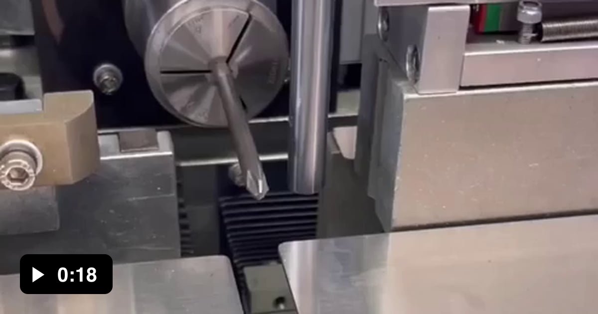 Robot straightening steel rod - 9GAG