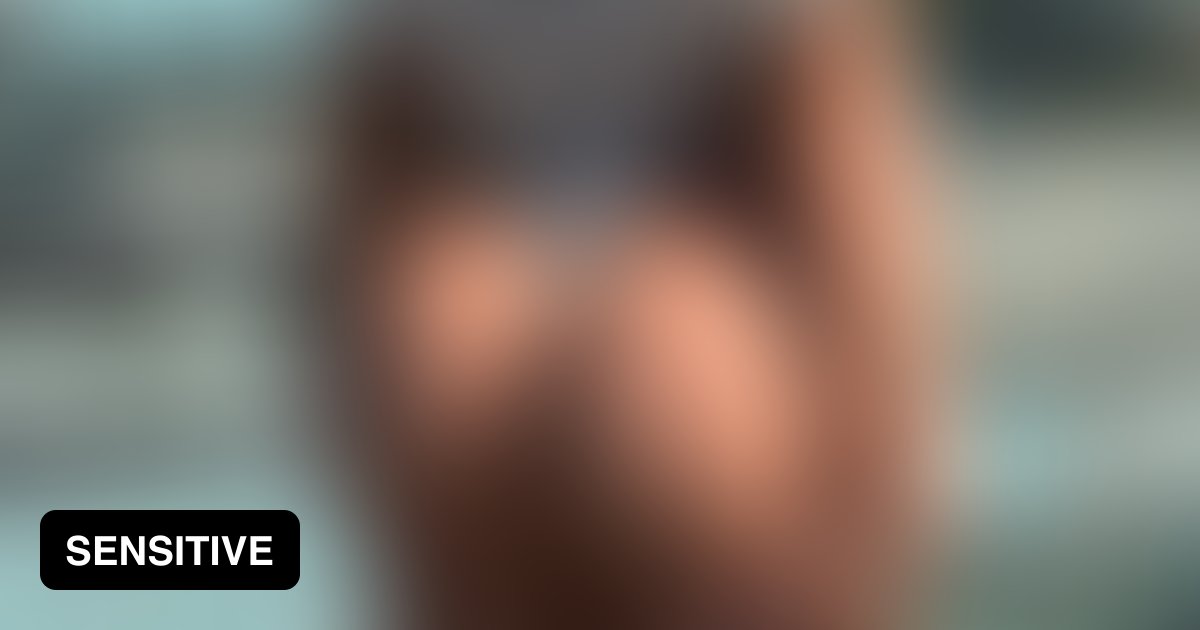 Step sis on balcony - 9GAG