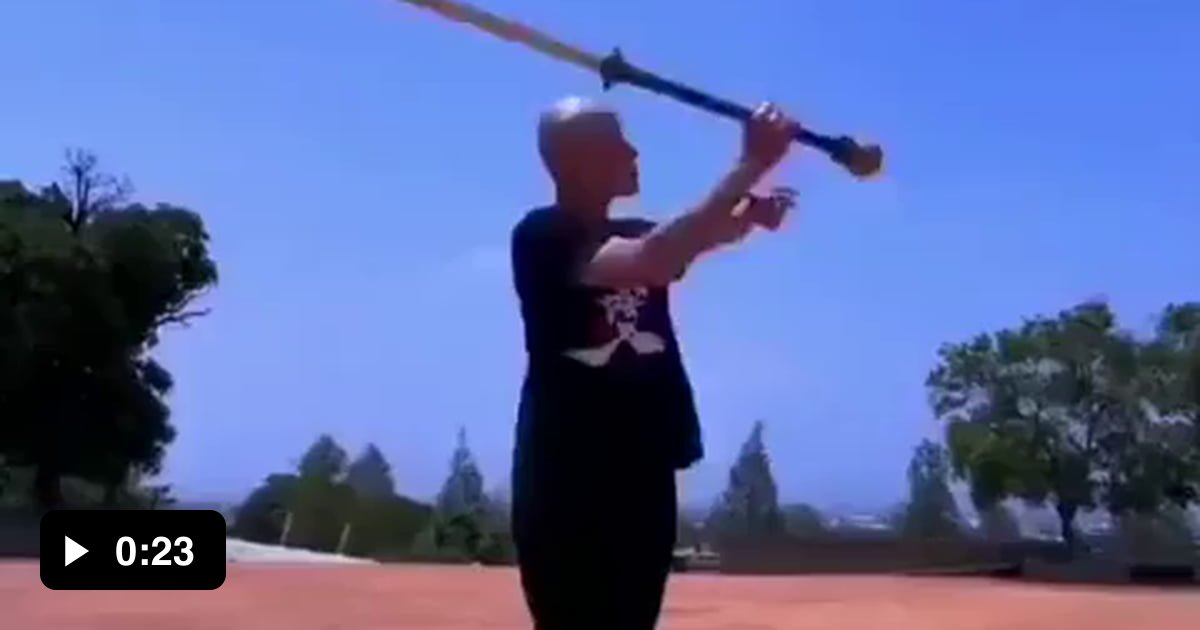 Smooth AF Sword Dance - 9GAG