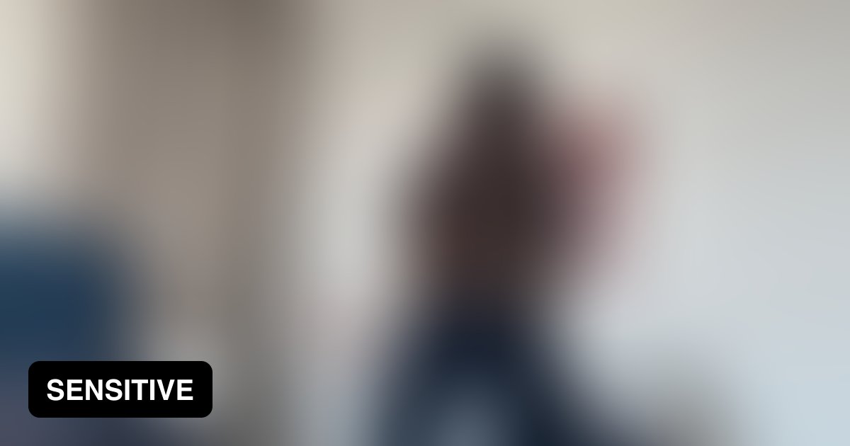 Doing yoga or just love to tease? - 9GAG