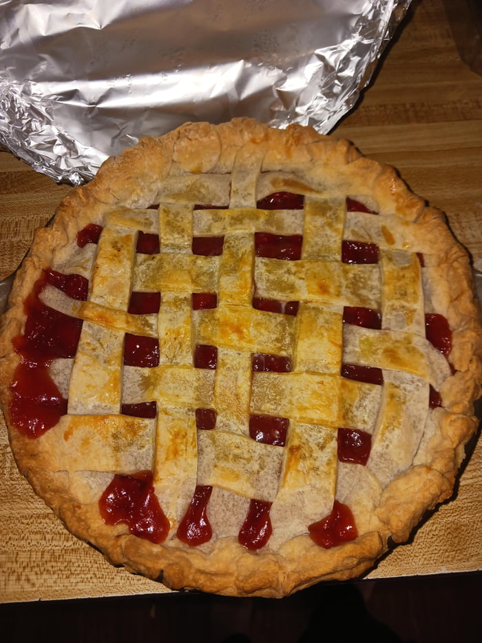 Cherry pie for thanksgiving! - 9GAG