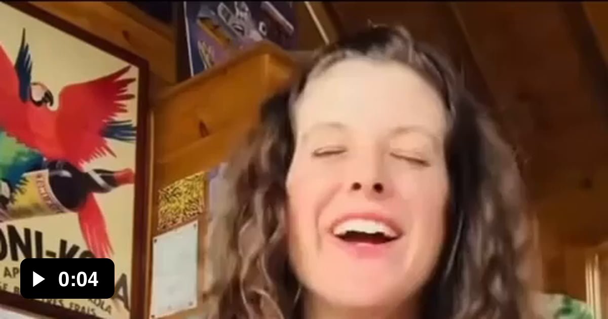 Wait A Second? - 9GAG