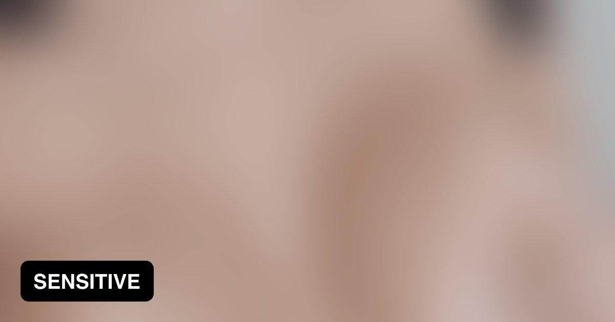 Something about tan lines #2 - 9GAG