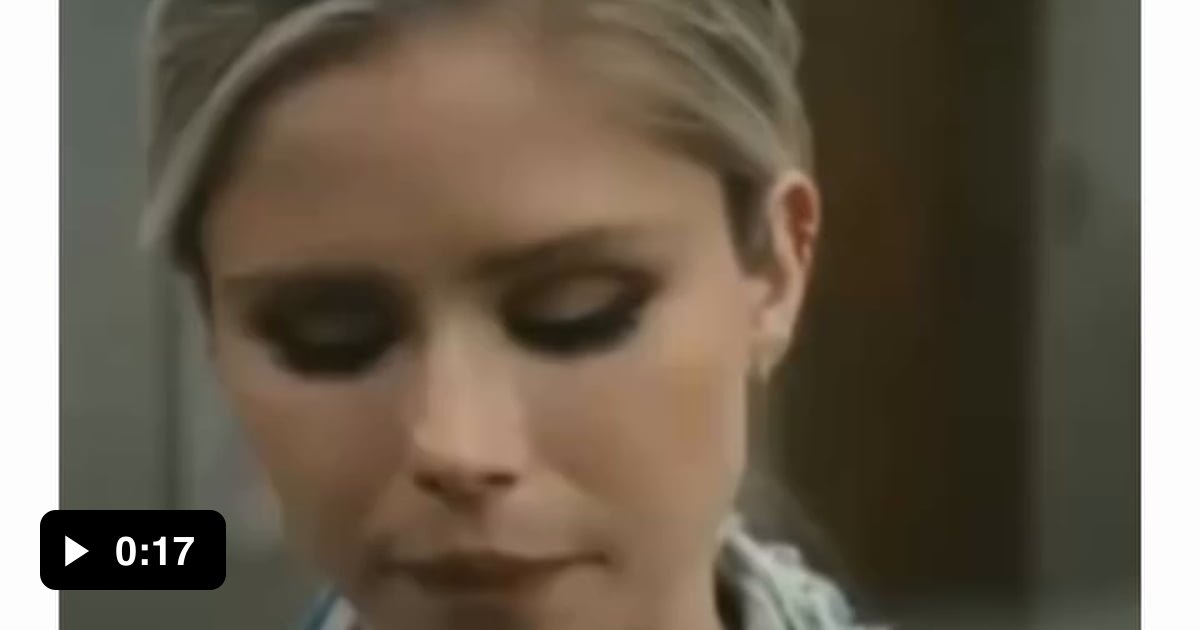 She saw it, and she's not impressed - 9GAG