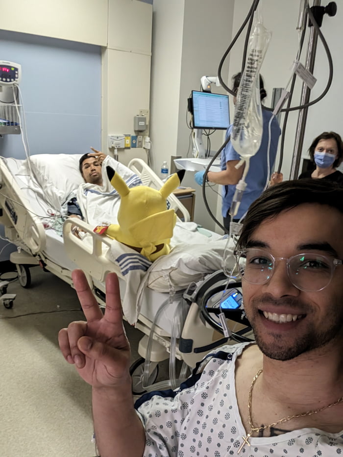 Bro has my kidney now. Got nothing else to do in this hospital but meme it up on 9gag - 9GAG