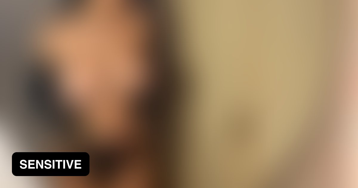 Who even wears bras nowadays - 9GAG