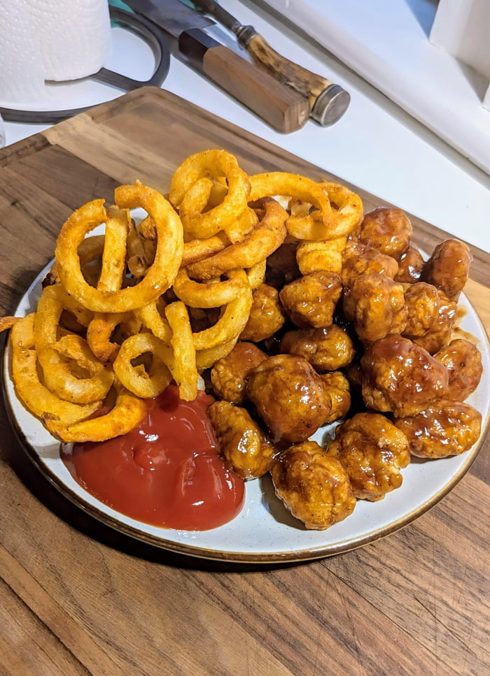 Why are there no bars that serve exactly this - 9GAG