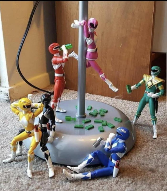 Go Go Power Rangers! - 9GAG