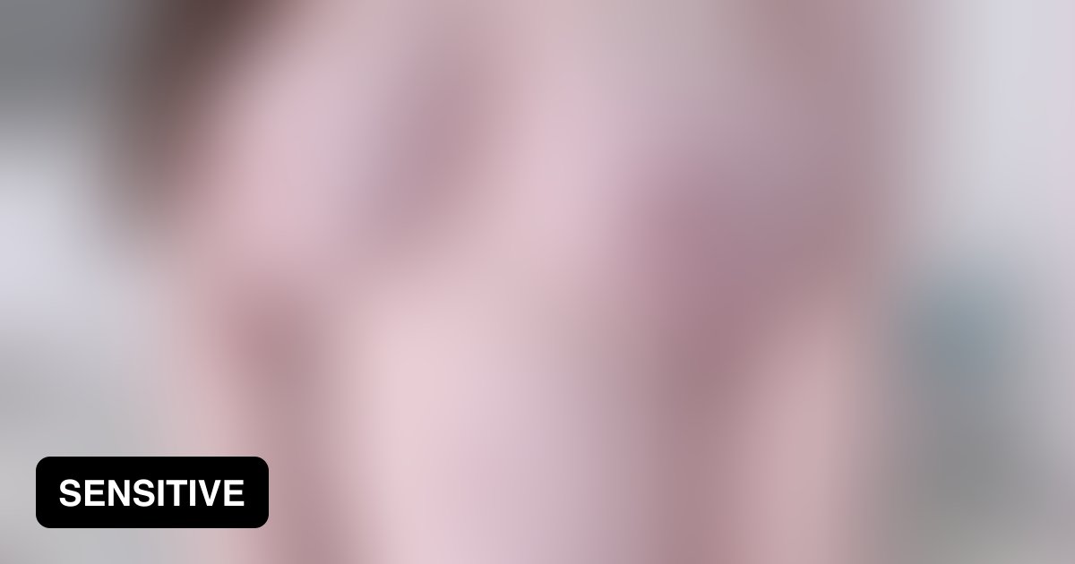 Every day is titty day #549 - 9GAG