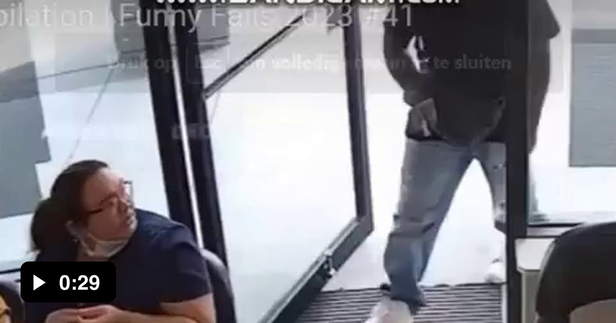 Most embarrasing robber ever - 9GAG