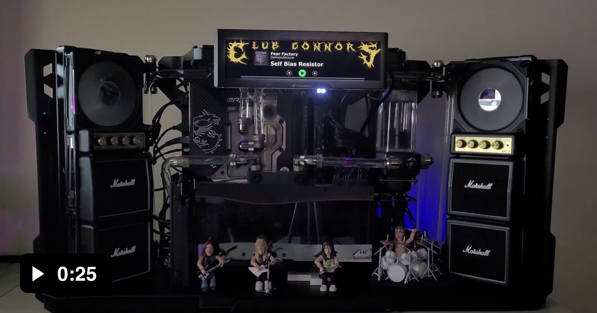 Gaming PC that looks like a concert and reacts to the music - 9GAG
