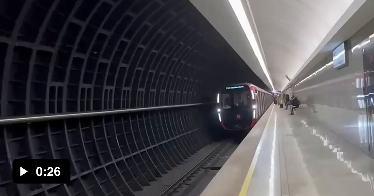 Kudos for the nice work, mister train driver - 9GAG